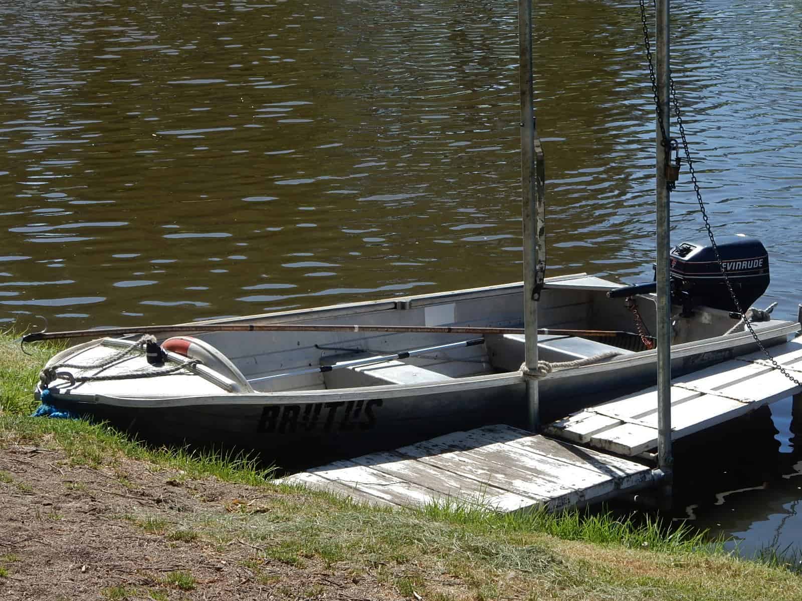 How to Size an Outboard Motor for a Dinghy - Kyle's Garage